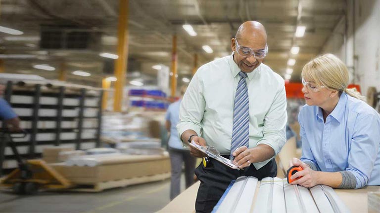 Manufacturing Payroll & Time Tracking Tools | ADP